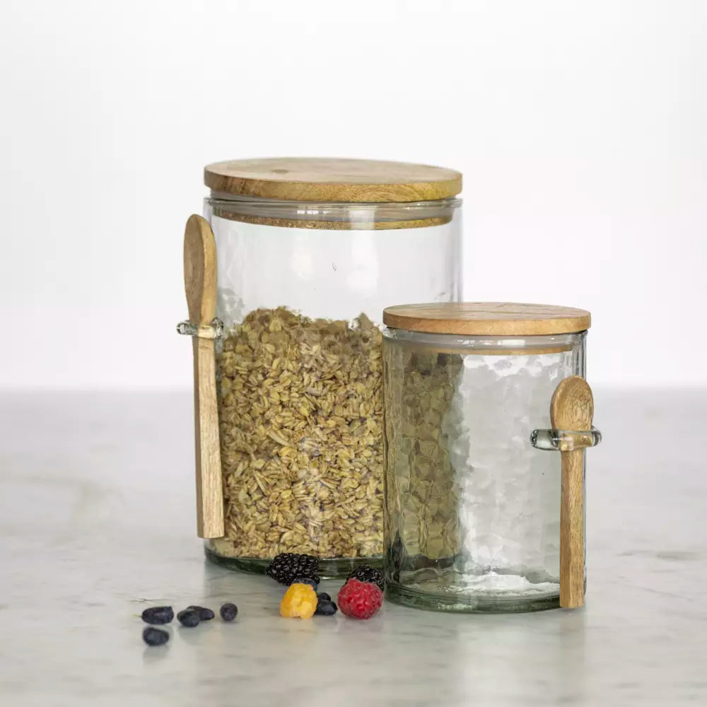 Spice jar with spoon store