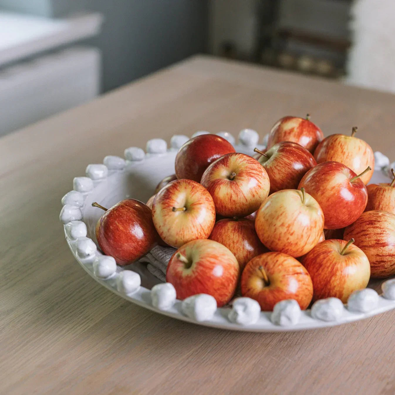5 Perfect Fruit Bowls for Cottage Kitchens – Silver Mushroom