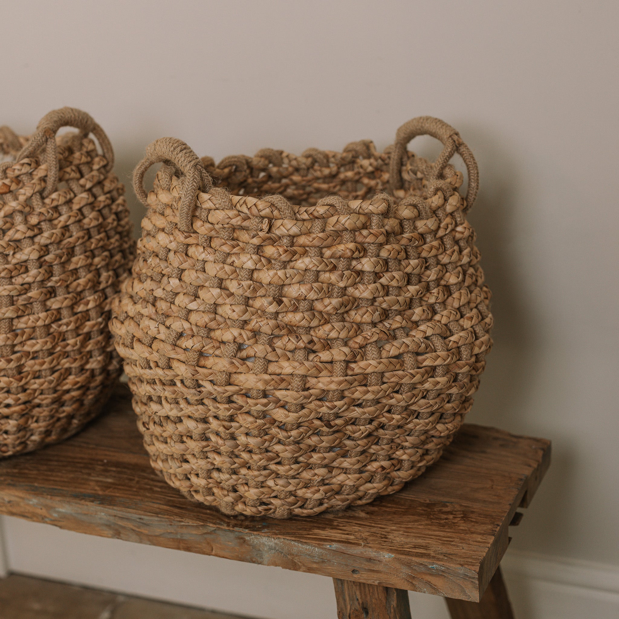 Hyacinth Jute Woven Basket – Silver Mushroom