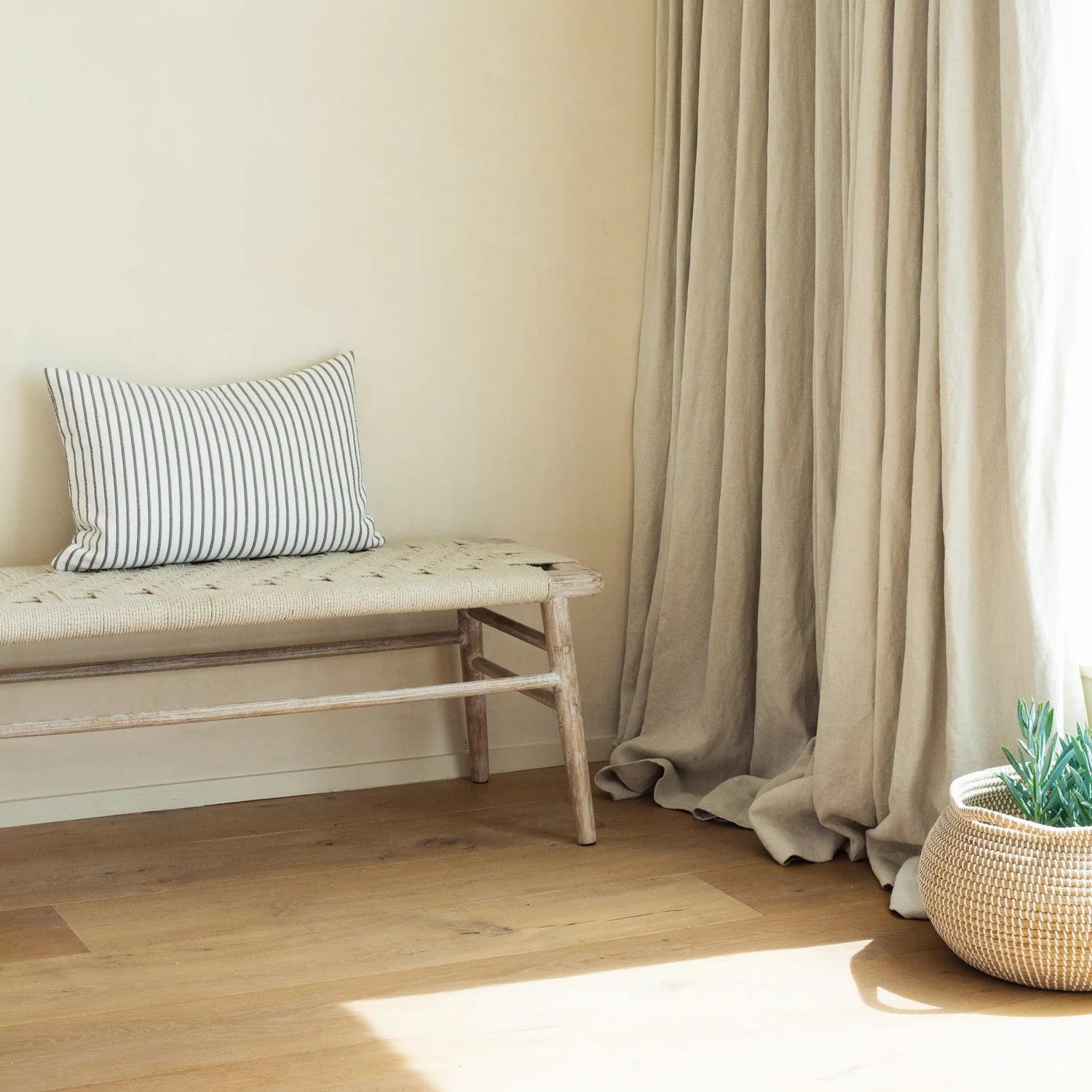Benches – Silver Mushroom