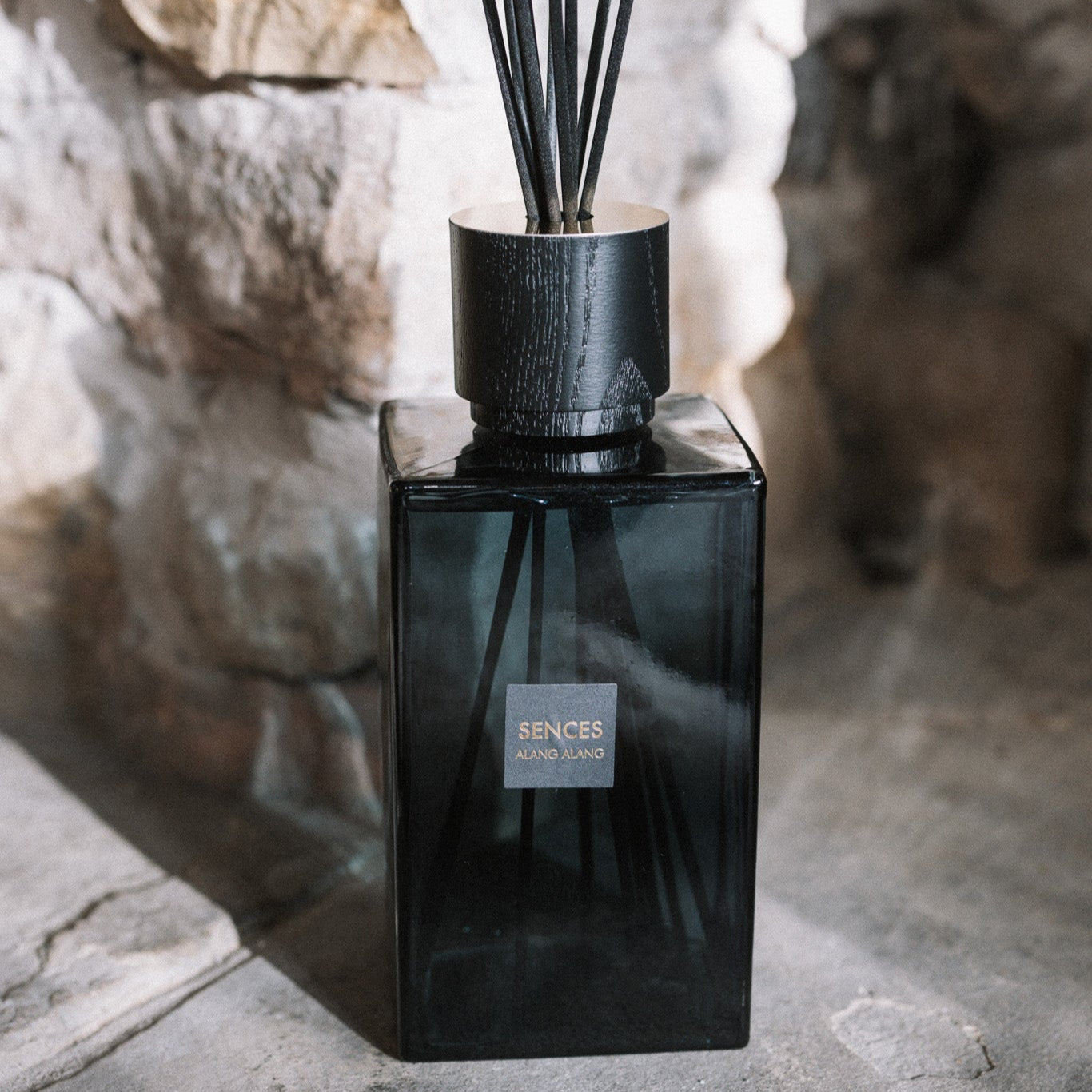 Sences Alang Alang Onyx Extra Large Reed Diffuser - 2200ml – Silver ...